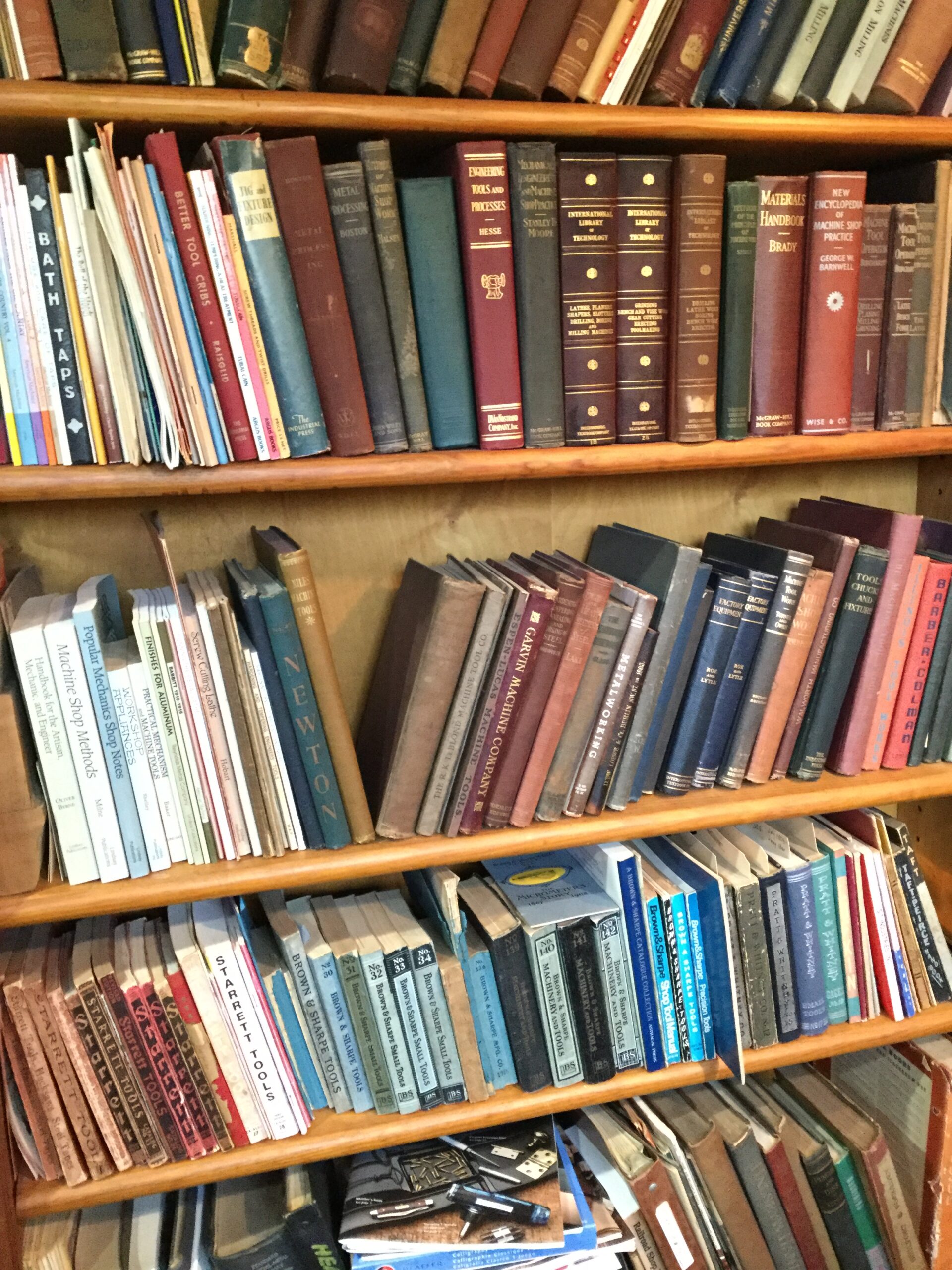 Robert Vogel machine tool library. – Peter L. Masi – books